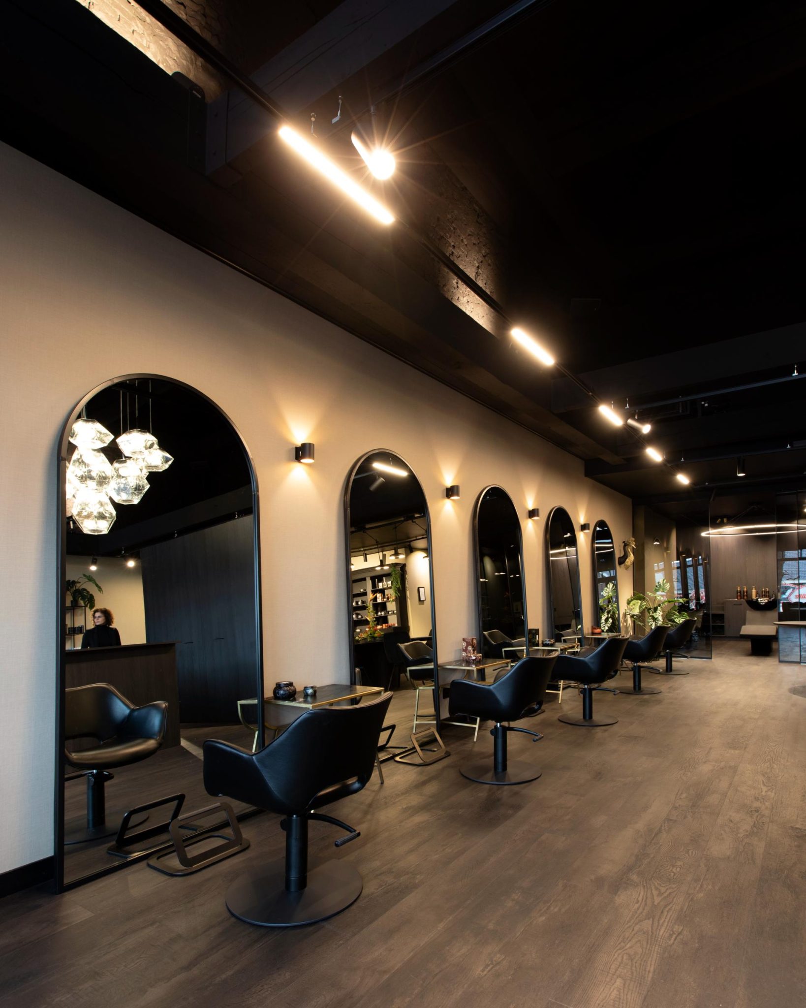 Barbara's Hairfashion – Home for beauty & balance